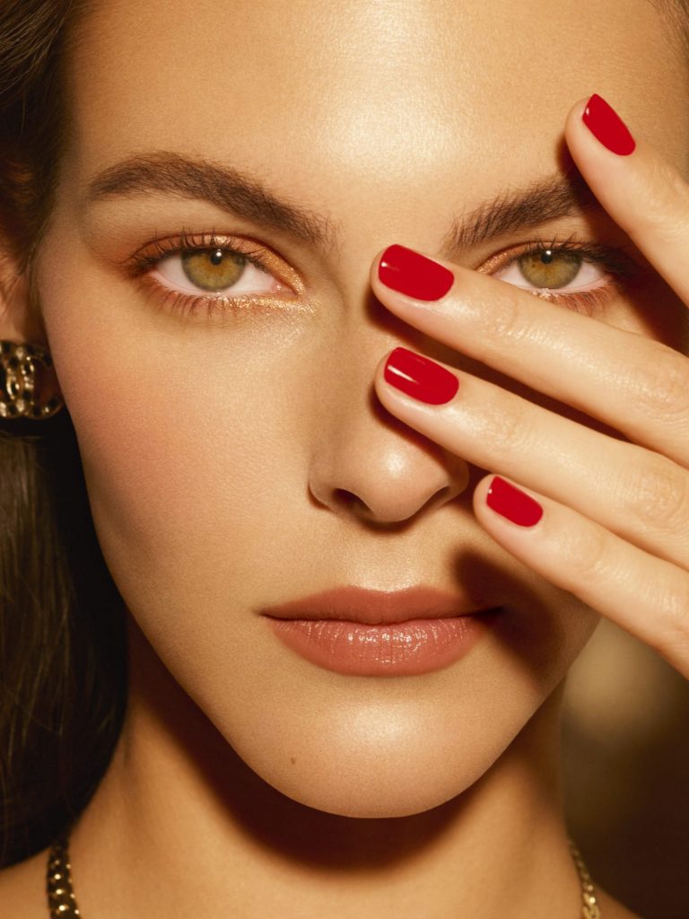 CHANEL Makeup Introduces Les Beiges Golden Hour Collection