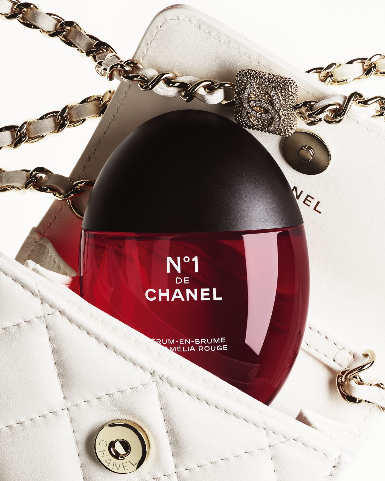 CHANEL Introduces the New N°1 DE CHANEL SERUM-IN-MIST