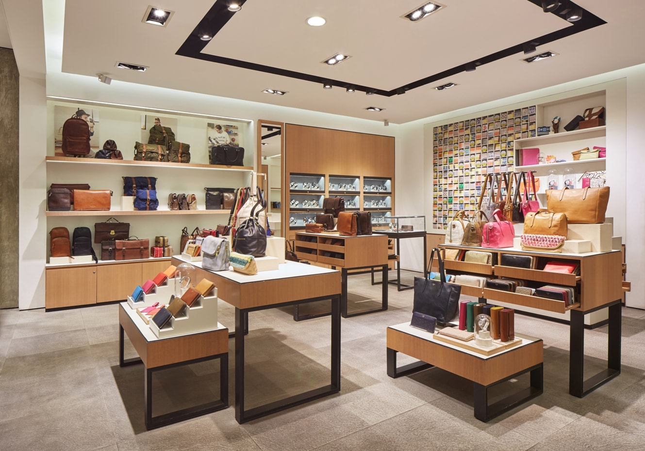 Fossil Stores - Time International